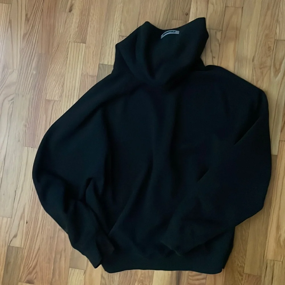 Essentials | Sweaters | Fear Of God Essentials Pullover Hoodie Black ...